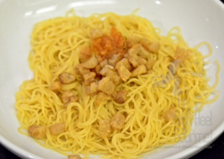 Egg Noodles with Wontons and Red Thai Barbecue Pork – Ba Mee Kiew Moo ...